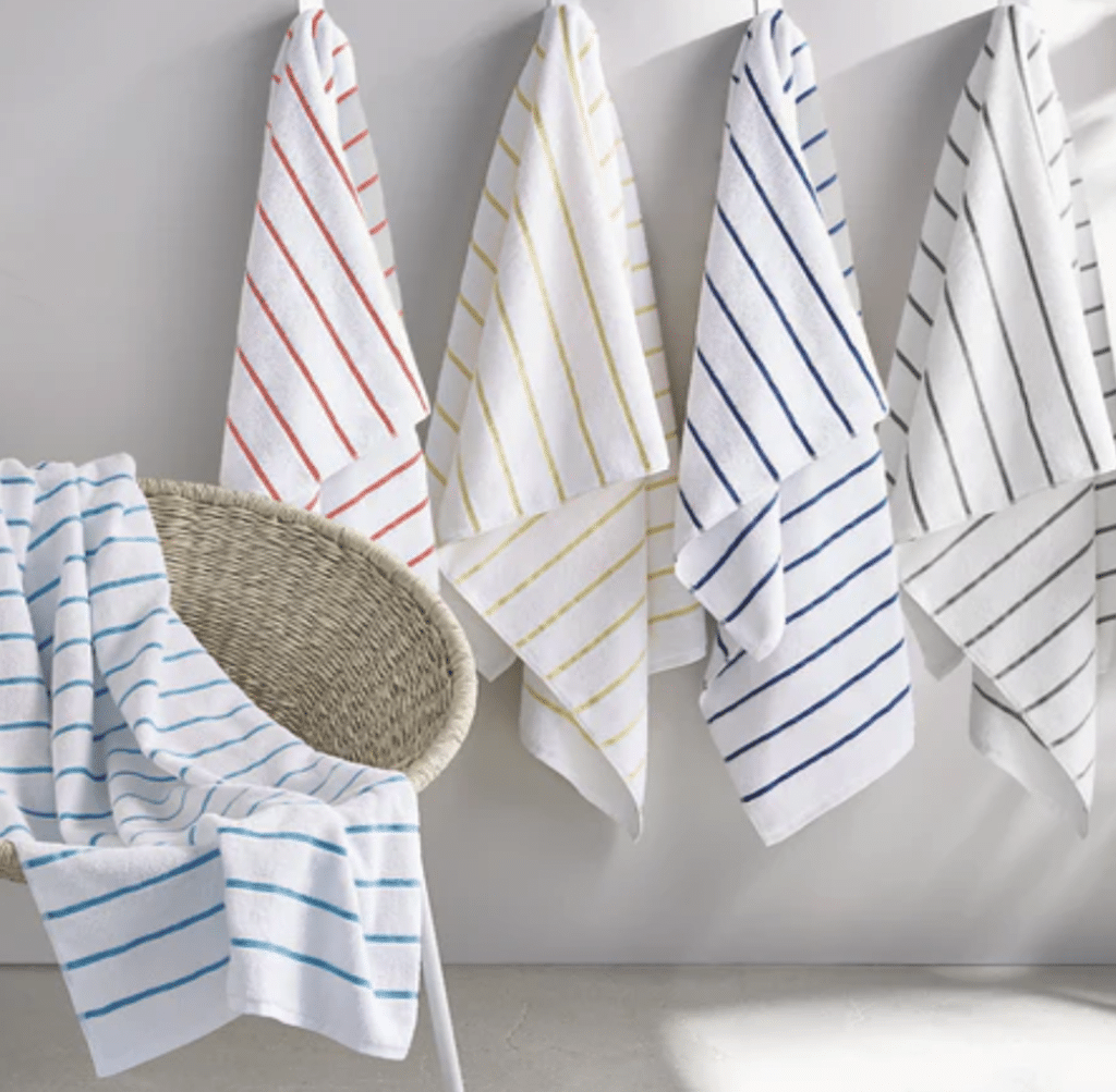 Portofino Pool Towels | SLX Hospitality